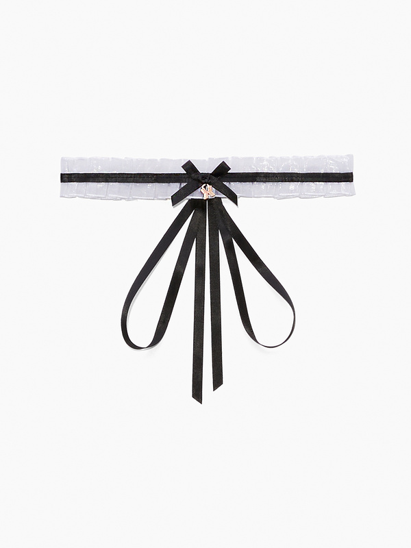 At My Service Collar in Black & White | SAVAGE X FENTY