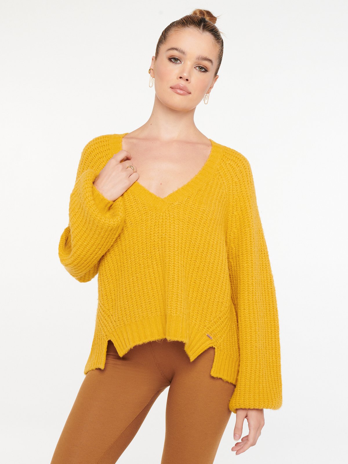 Fuzz Fit Knit V-Neck Sweater in Yellow | SAVAGE X FENTY