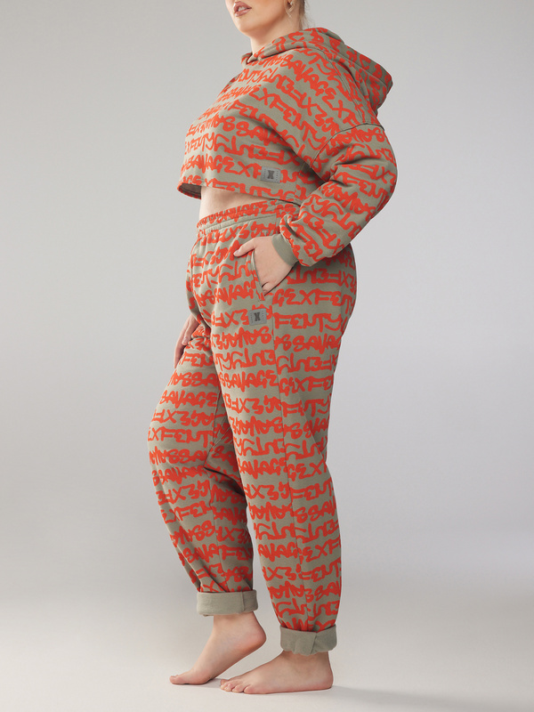 Essential Oversized Rolled Cuff Jogger - Savage