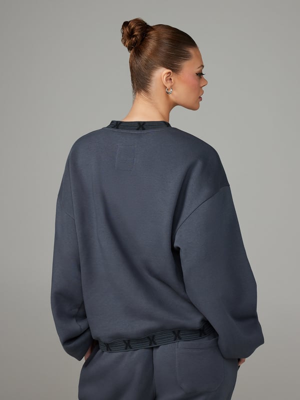 Essential Holographic Logo-Trim Sweatshirt - Savage