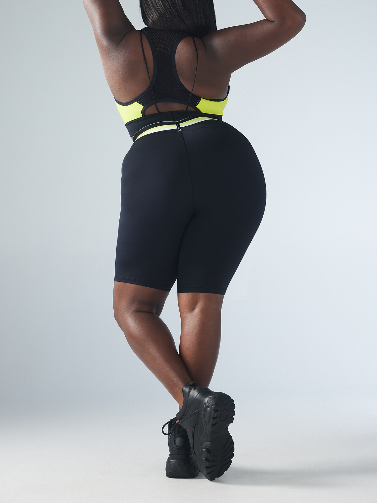 Fast Lane High-Waist Short in Black | SAVAGE X FENTY